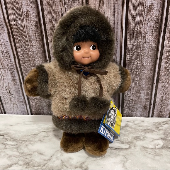 Vintage | Toys | Alaska Native Eskimo Doll Nwt | Poshmark